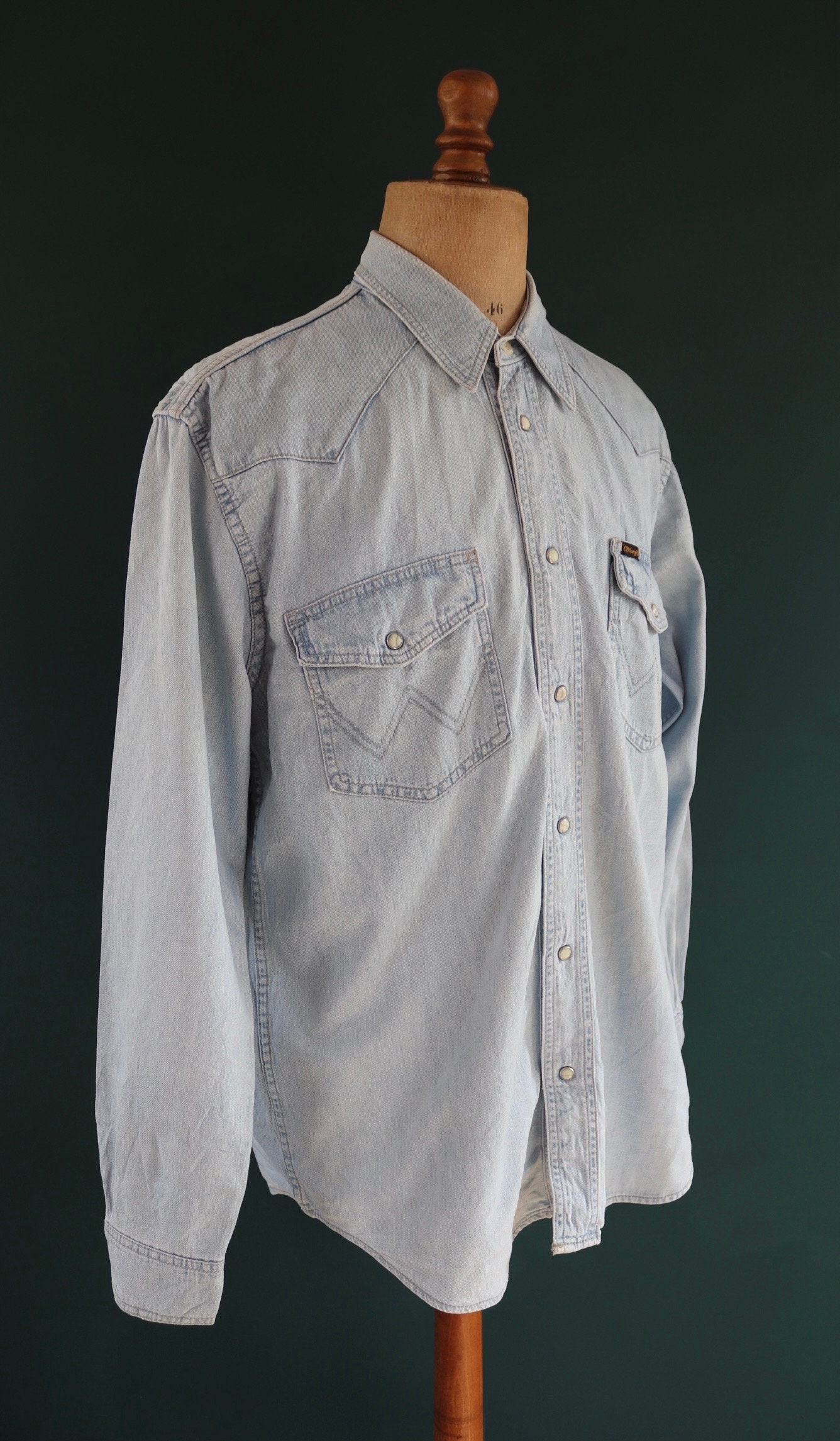 Vintage Wrangler pale blue chambray denim shirt cowboy western 48 chest ...