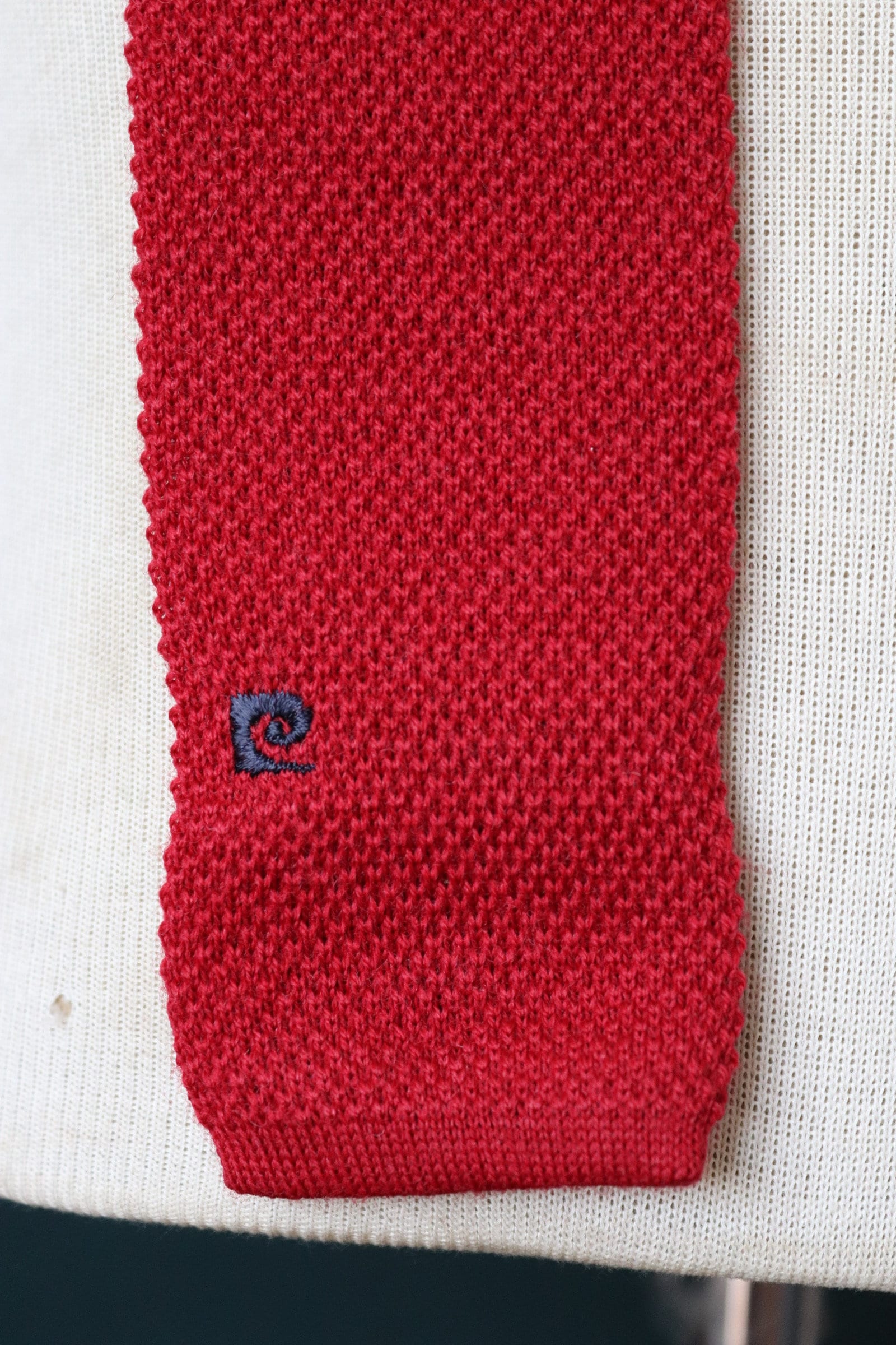 Vintage Pierre Cardin red knitted silk wool square end necktie tie mod ...