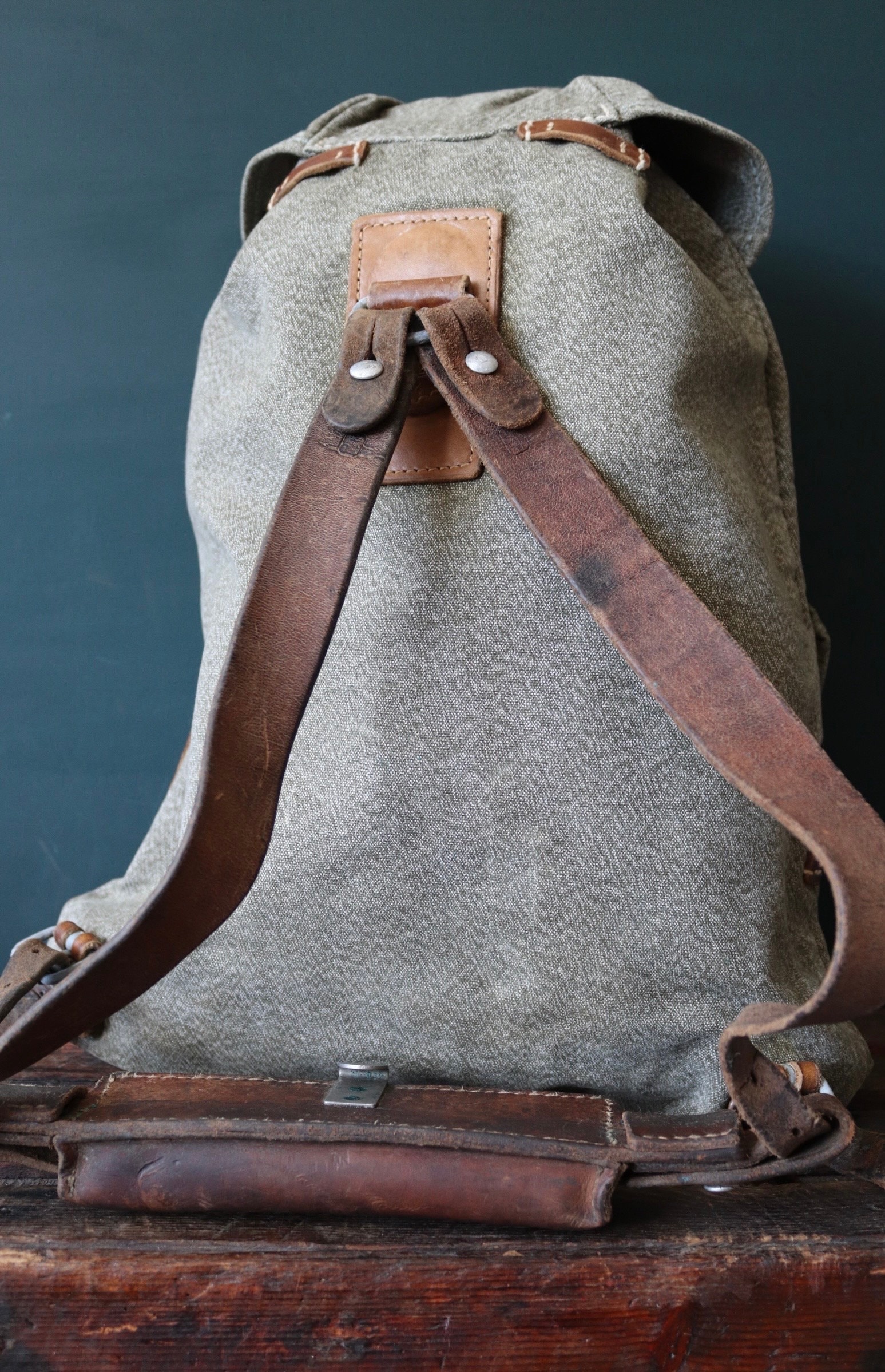 Vintage 1950s 50s Swiss army military salt pepper rucksack backpack ...