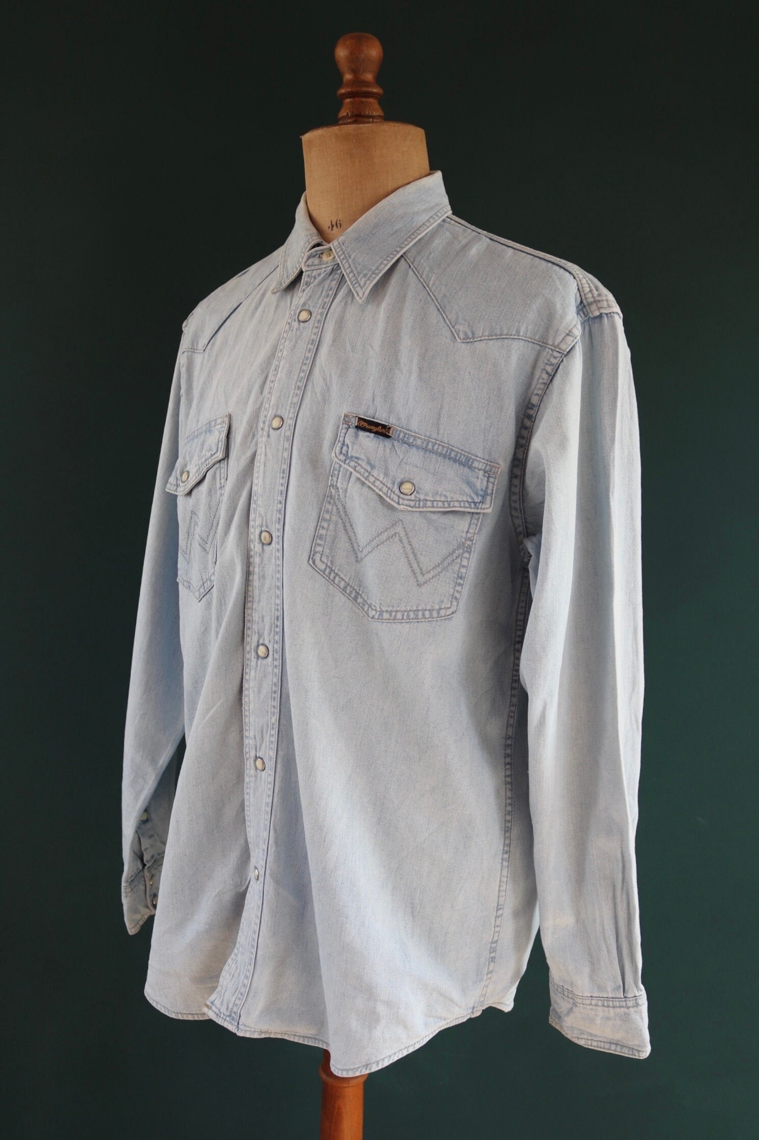 Vintage Wrangler pale blue chambray denim shirt cowboy western 48 chest ...