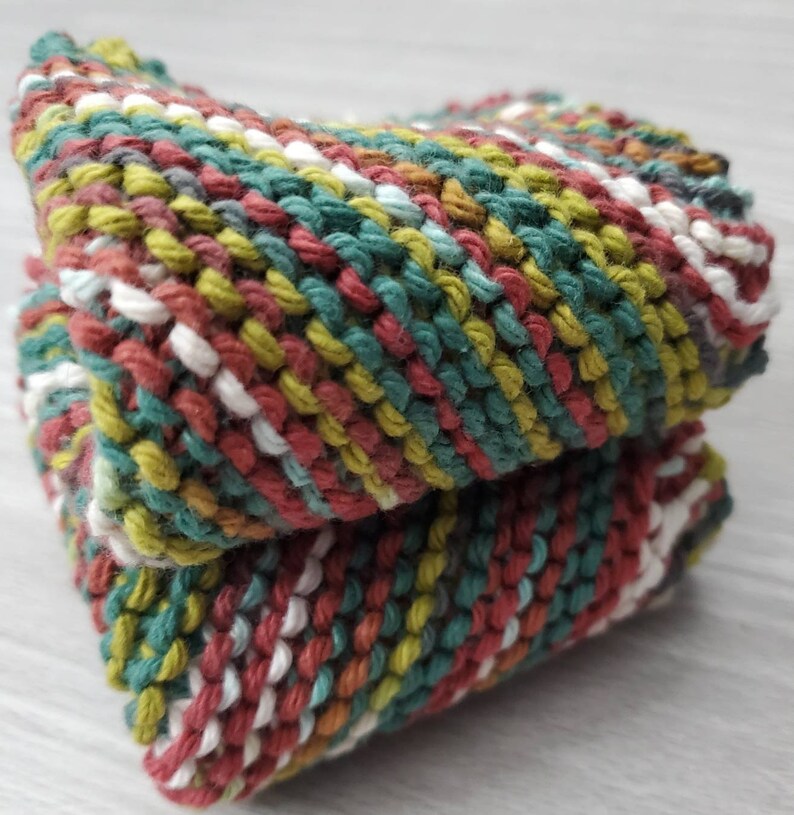 Summerfield Dishcloth, Green White Brick Red, Set of 2 Knit Washcloth ...