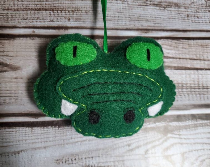 Alligator Ornament Felt Alligator Ornament Embroidery - Etsy