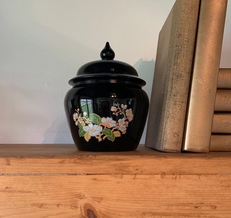 Vintage Avon Black Ginger Jar, With Lid, Floral Design - Etsy