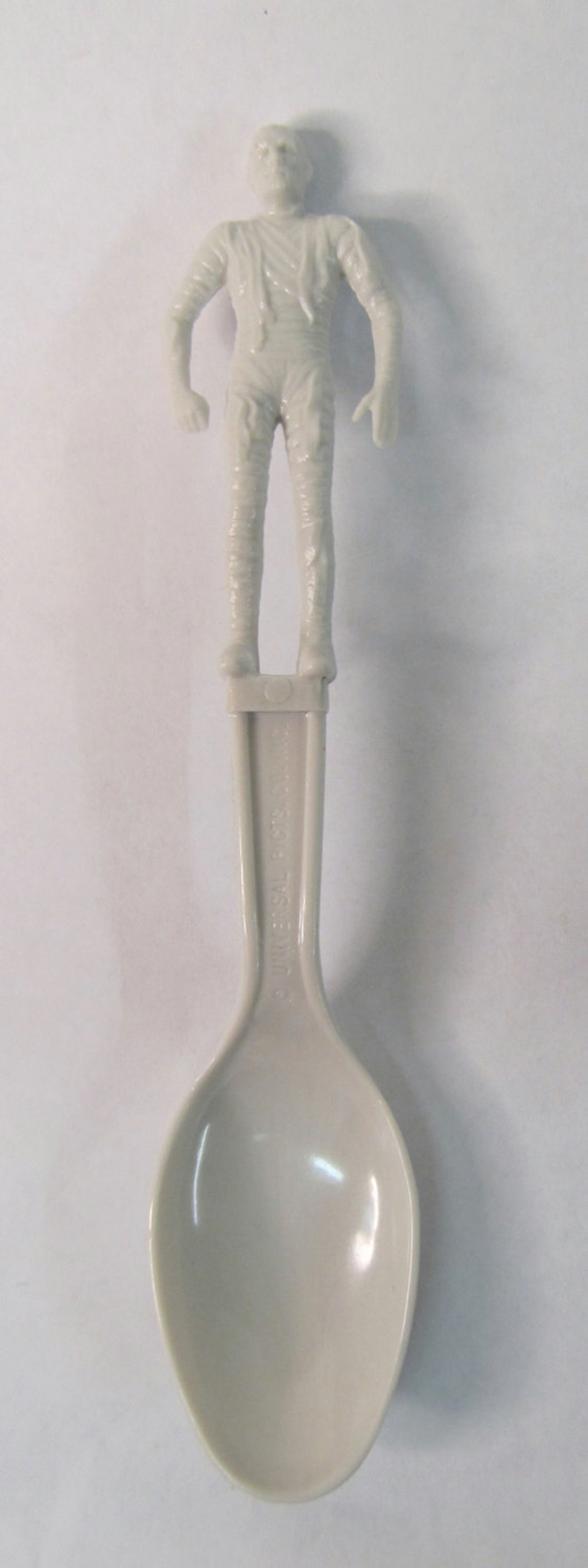 THE MUMMY I-SCREAM Monster Spoon. Graveyard Gray 1965 Zoo-piks Unused ...