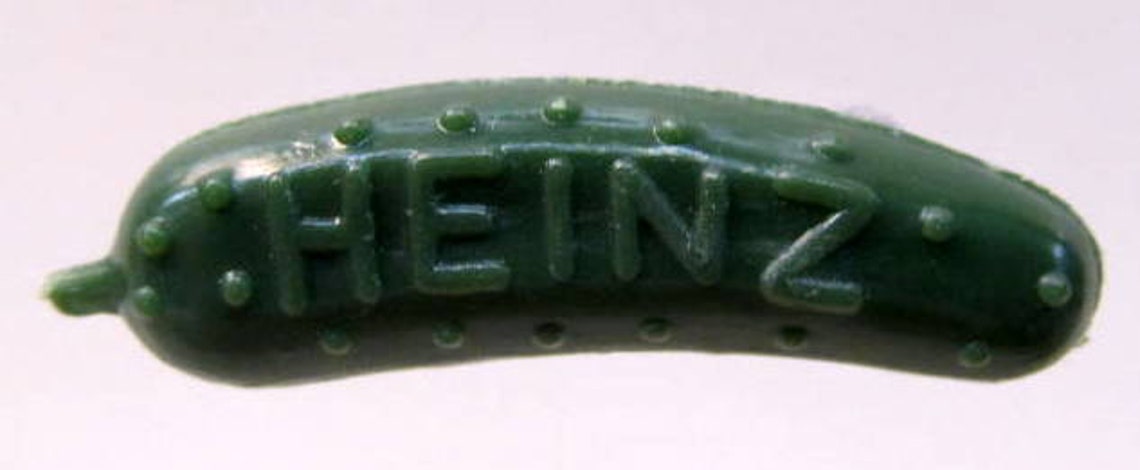 Figural HEINZ PICKLE Pin 1962 Seattle & 1964 New York Worlds Fair MINT ...