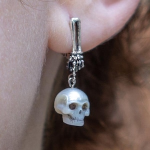 Pearl Skull Asymmetric Earrings, Skeleton Hand Bone, Human Skull, Goth ...