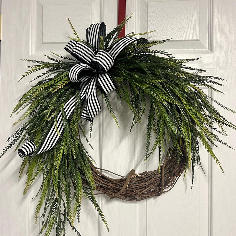 Oval Wreaths - Etsy