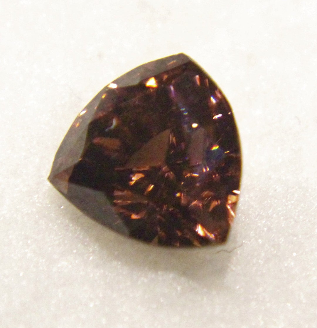 Lustrous Bi Color Zircon 2.20cts *free Shipping* - Etsy