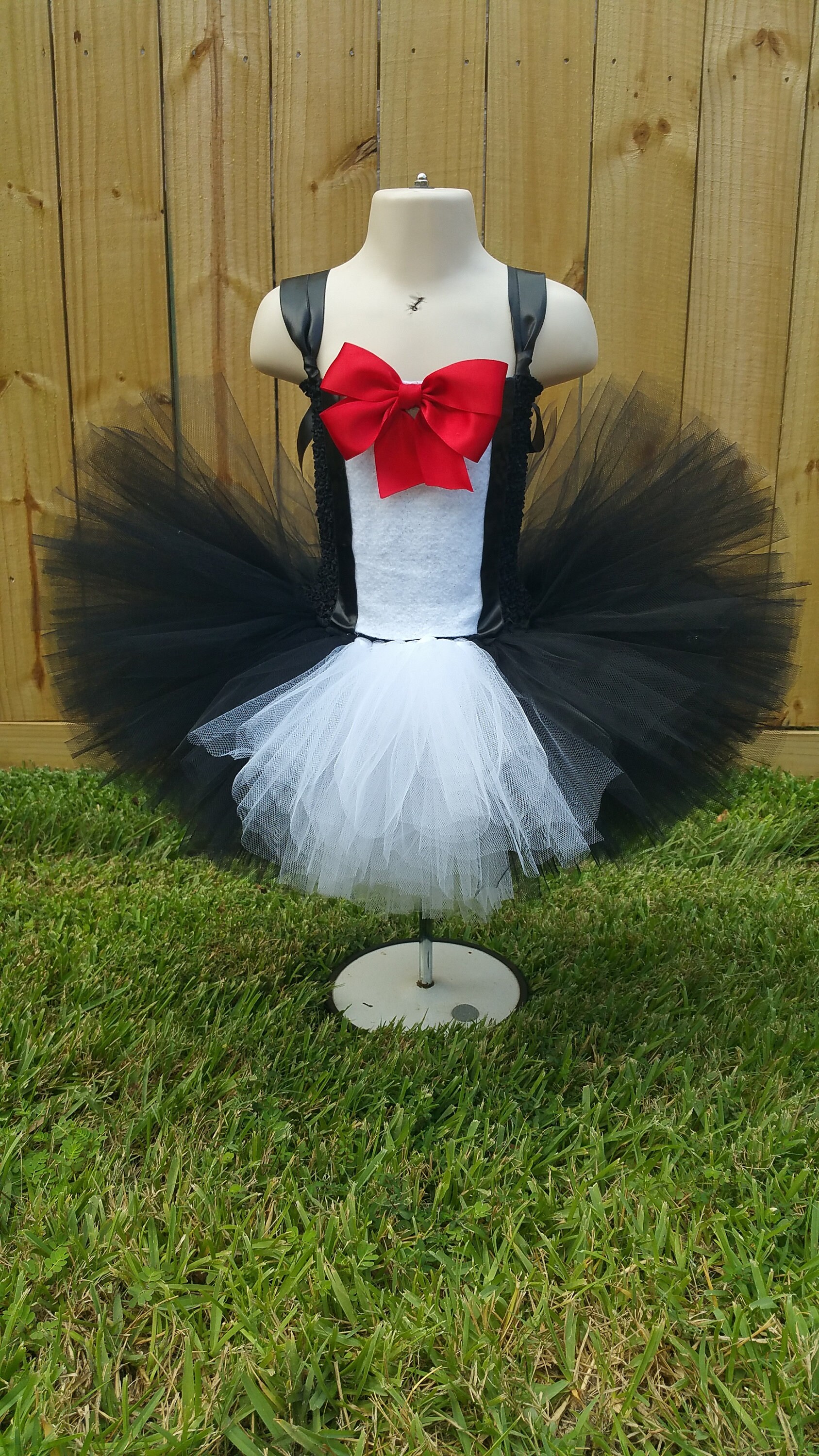 Cat in the Hat Inspired Tutu (newborn-size 14) - Etsy