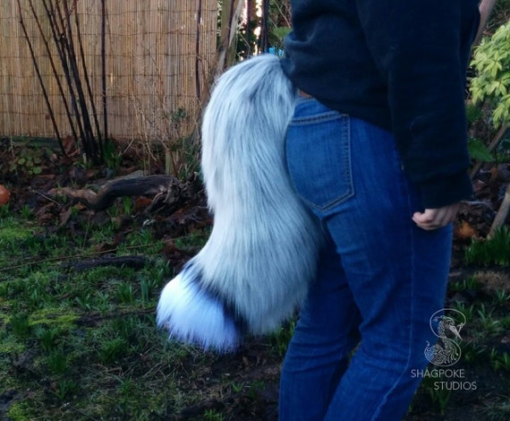 Items similar to Silver Fox Costume tails - 2 styles on Etsy