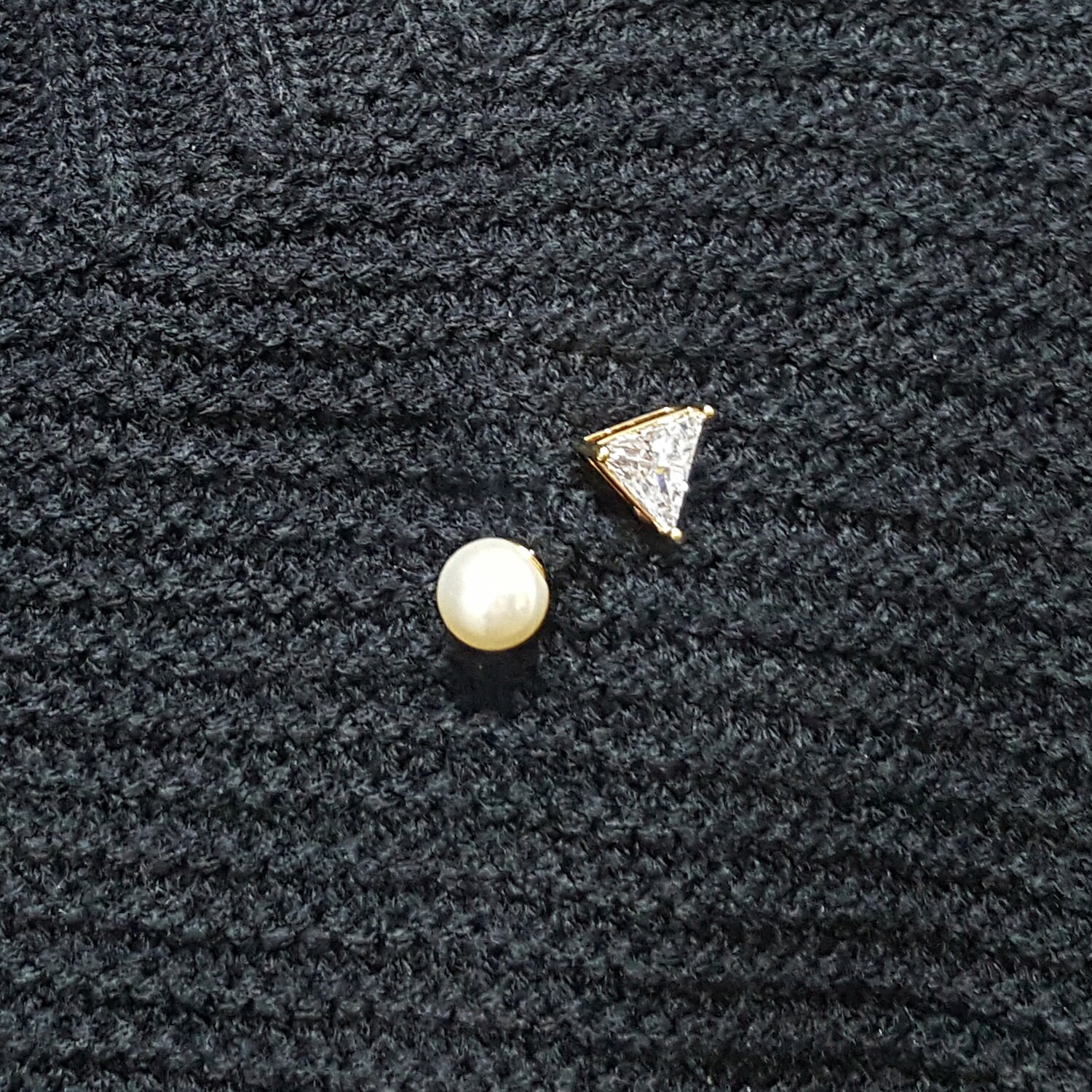 Elegant Gold Triangle Pearl Short Lapel Pin Gold Metal,pin Accessories ...