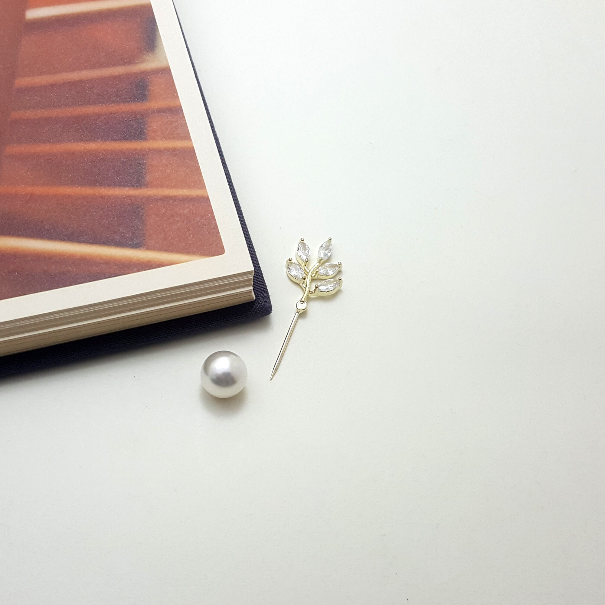 Gold Leaf Pearl Short Lapel Pin Silver Metalpin Accessories - Etsy