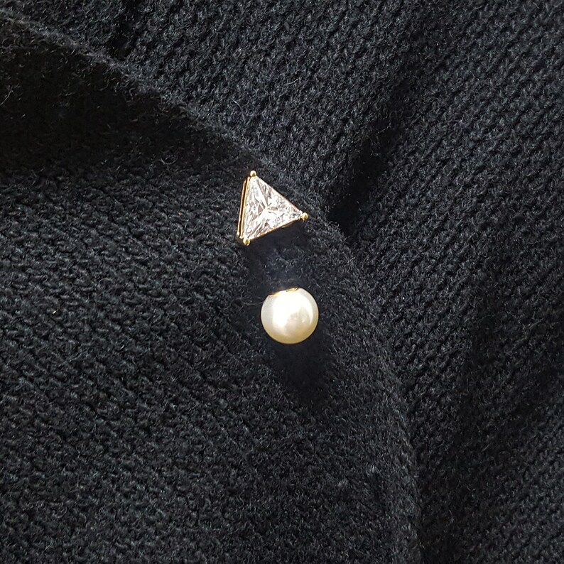 Elegant Gold Triangle Pearl Short Lapel Pin Gold Metal,pin Accessories ...