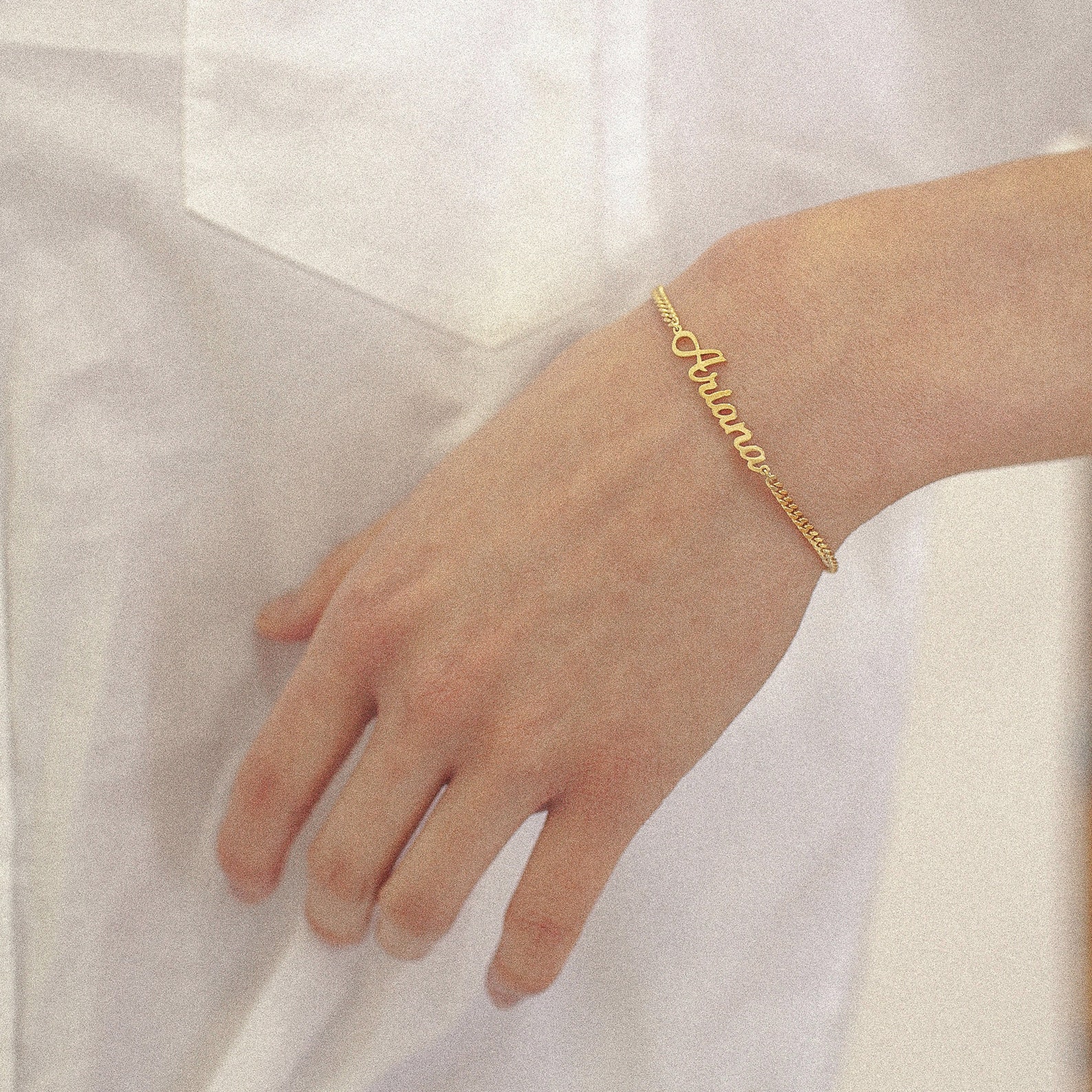 Custom Name Bracelet Bold Curb Chain Script Name Bracelet - Etsy