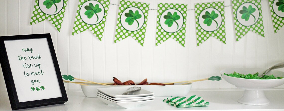 Printable Polka Dot Shamrock Banner, Printable St Patrick's Day Banner ...