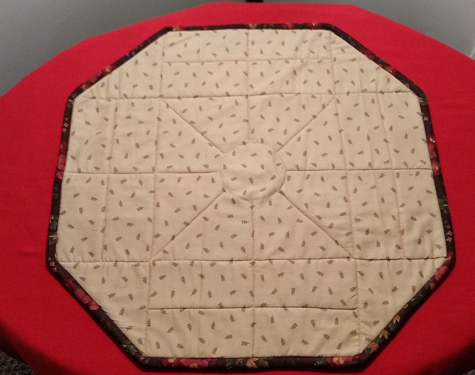 Quilted Table Centerpiece, Quilted Table Topper, Home Decor, Small ...