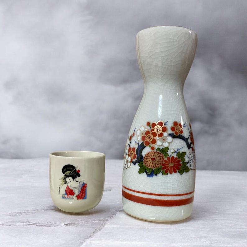 Vintage Tokkuri and Choko, Sake Bottles and Sake Cups, Sake Enjoyment ...