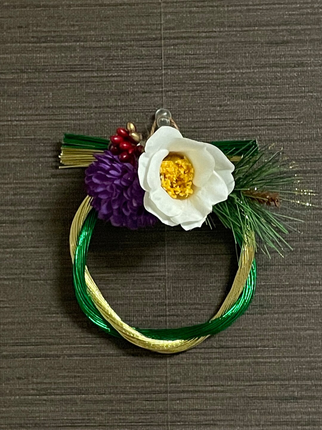 Japanese Wreath, Mizuhiki Wreath, Green and Gold, White Camellia - Etsy