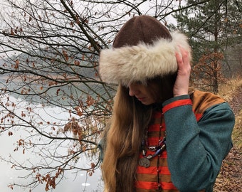 Early Medieval Triangular Hat With Fox Fur / Viking Slav - Etsy