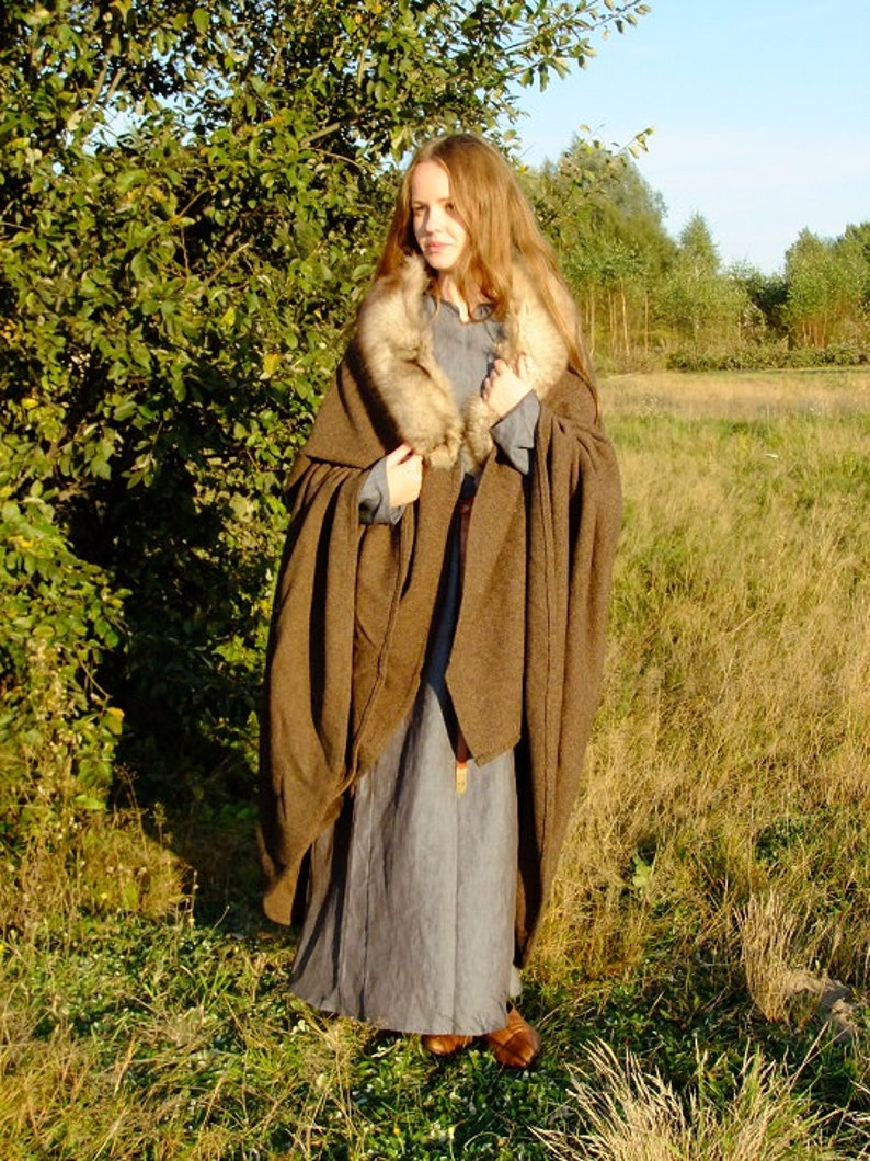 Medieval Viking Cloak With Fox Fur Around the Neckline Unisex - Etsy