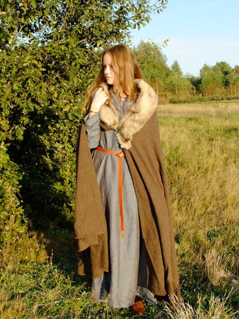 Medieval Viking Cloak With Fox Fur Around the Neckline Unisex - Etsy