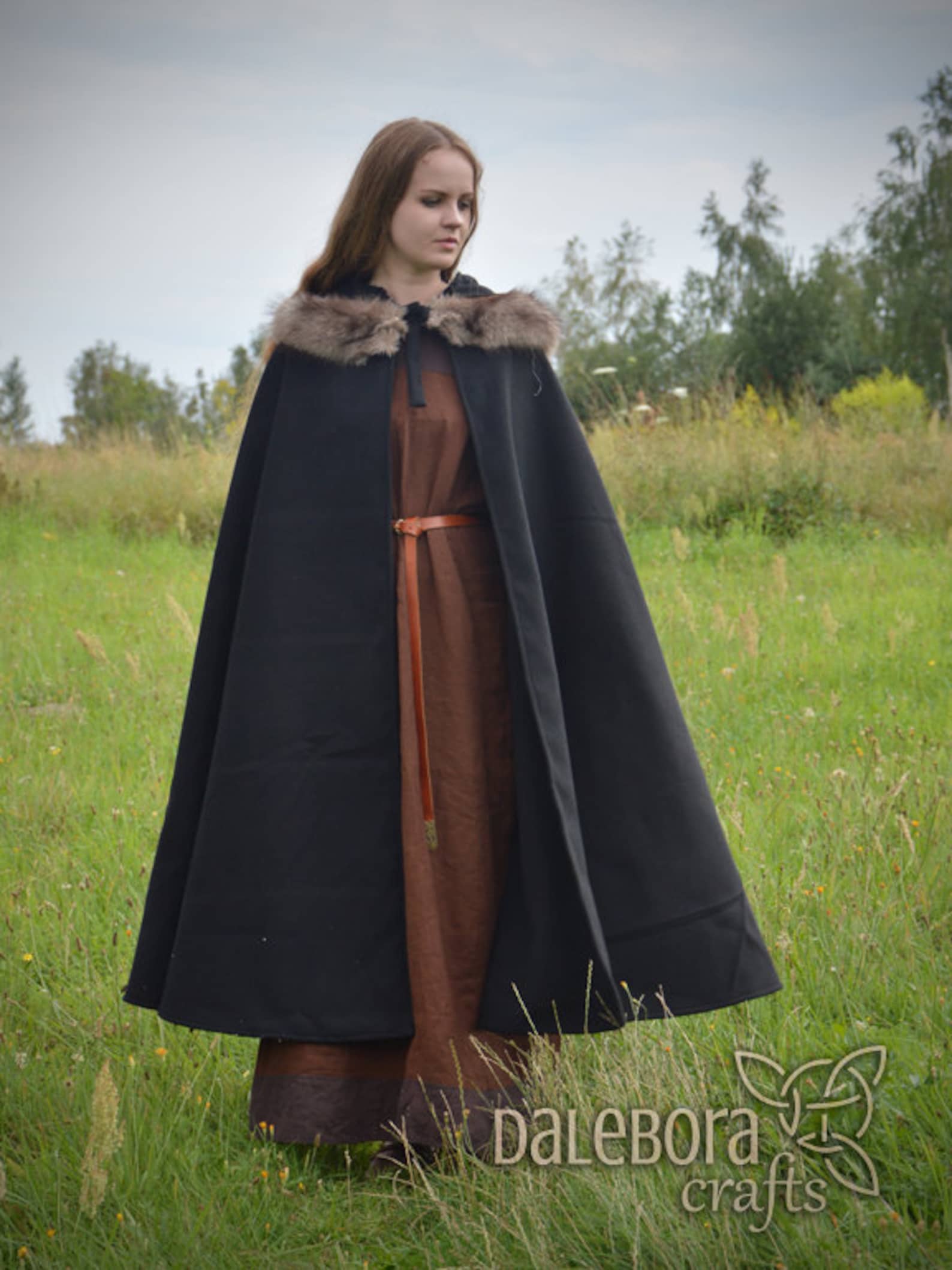 Hooded Cloak With Fox Fur Around the Neckline, Unisex, Viking - Etsy