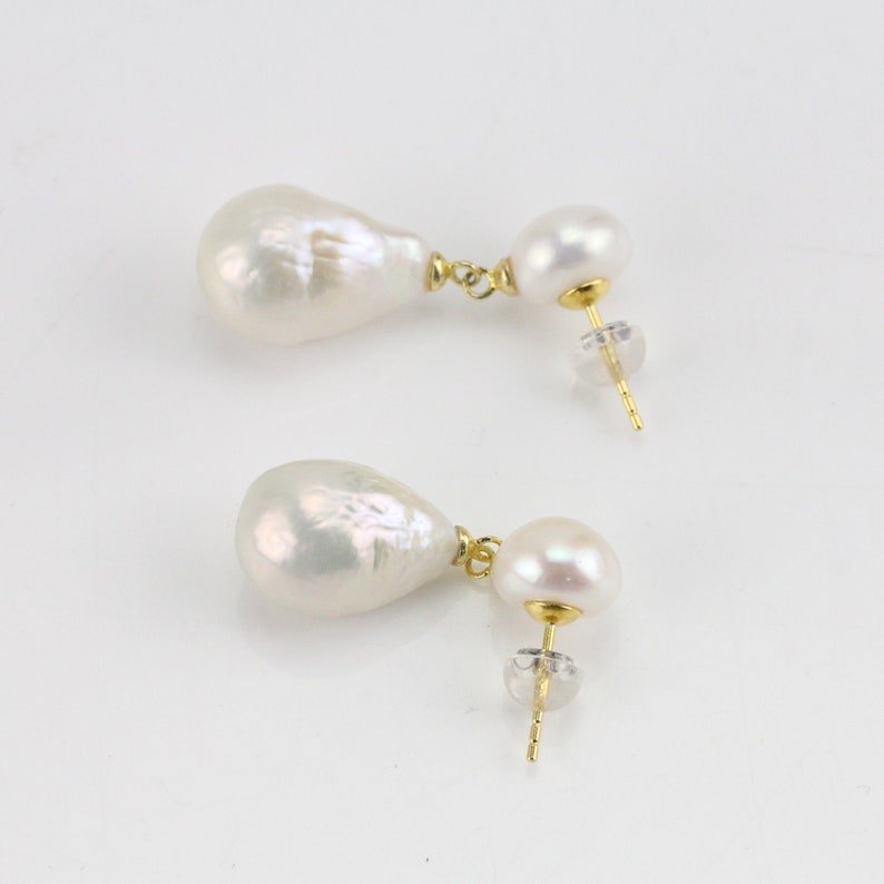 Double pearl earringstwo pearls earrings8mm and 11-12mm | Etsy