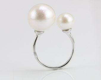 Double Pearl Ring - Etsy