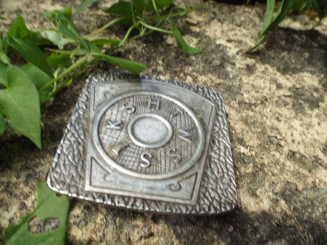 Classic Vintage 1979 The KeyStone Symbol's Of The Royal | Etsy