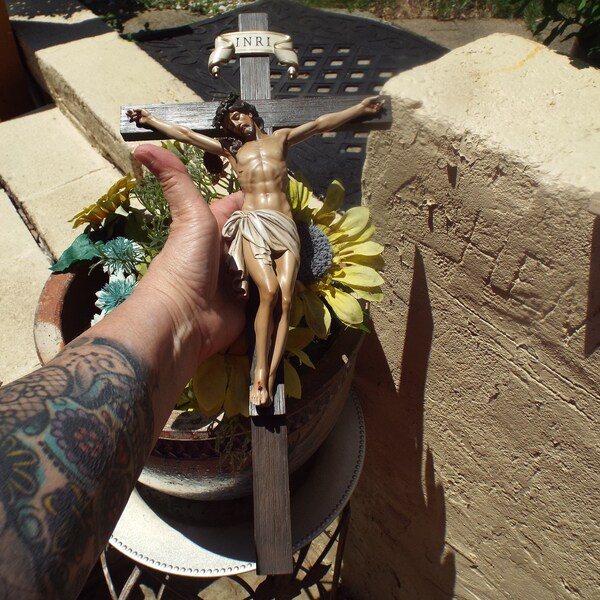 Realistic Crucifix - Etsy