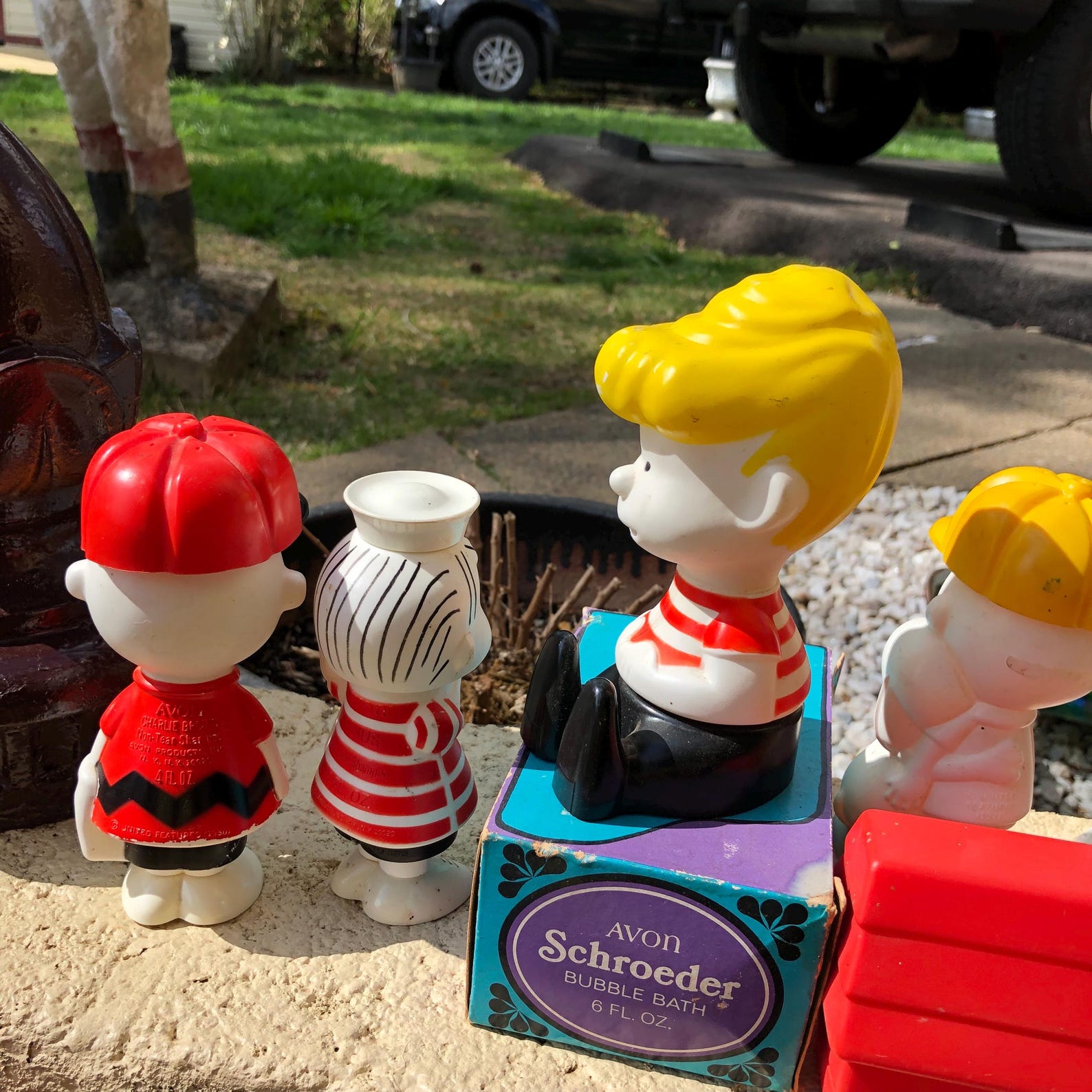 Collection Lot of Avon Peanuts Snoopy Cartoon Characters Schroeder 8 ...