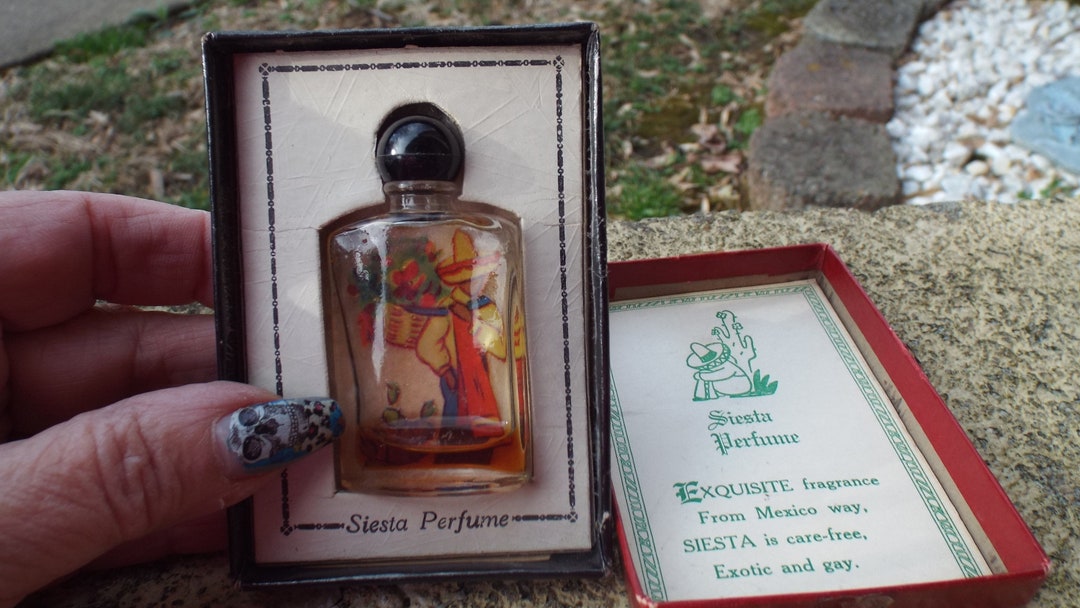 Classic Vintage Boxed Siesta Perfume- Very Little Perfume Left - Etsy