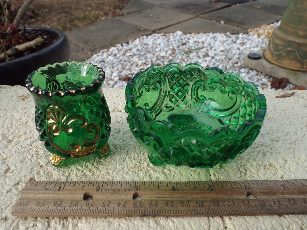 2 Antique EAPG Glass Emerald Green Riverside Glass Croesus Pattern Bowl ...