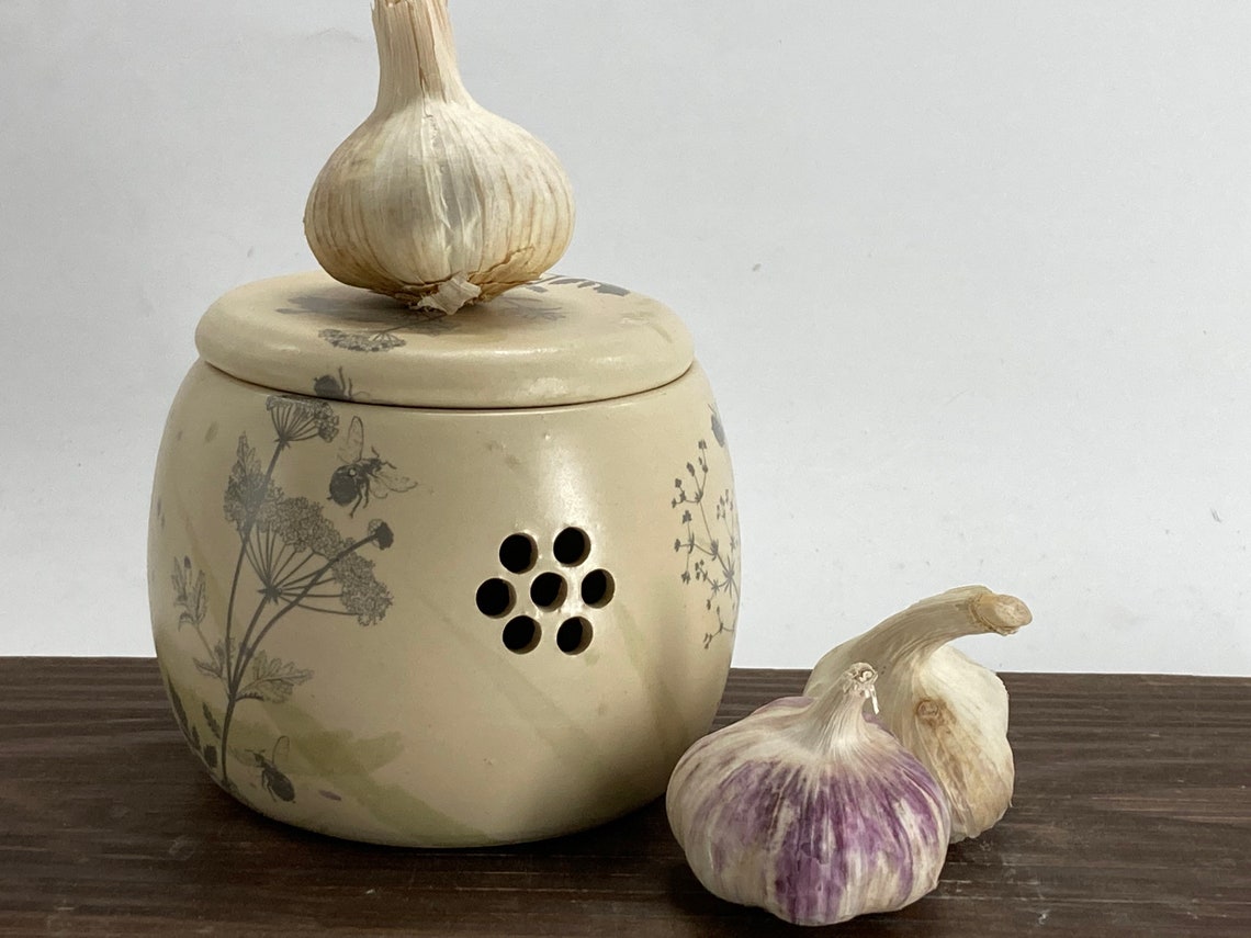 Garlic Keeper Garlic Holder Onion Storage Garlic Jar - Etsy