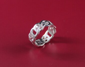 Irish wedding ring | Etsy