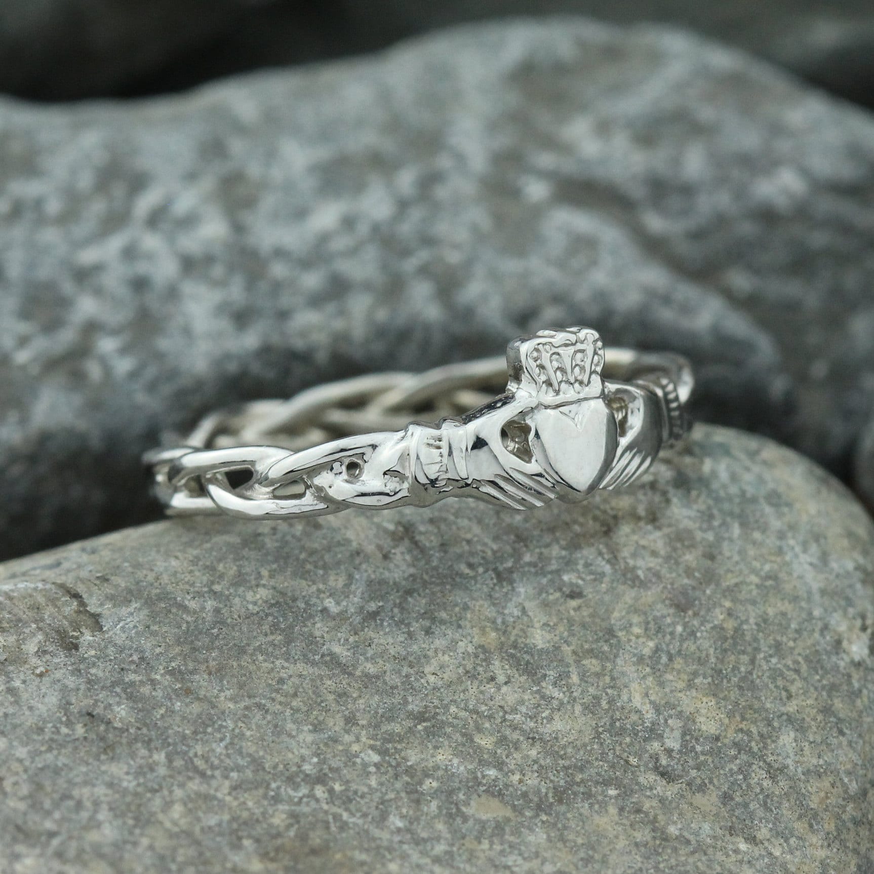 Claddagh Ring Ladies Claddagh Ring. Available in 9K 14K 18K - Etsy Canada