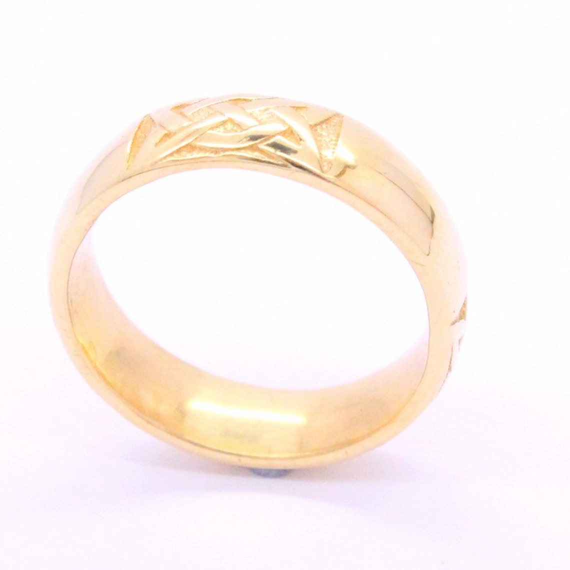 Irish Celtic Wedding Ring Available in Gold or Silver - Etsy