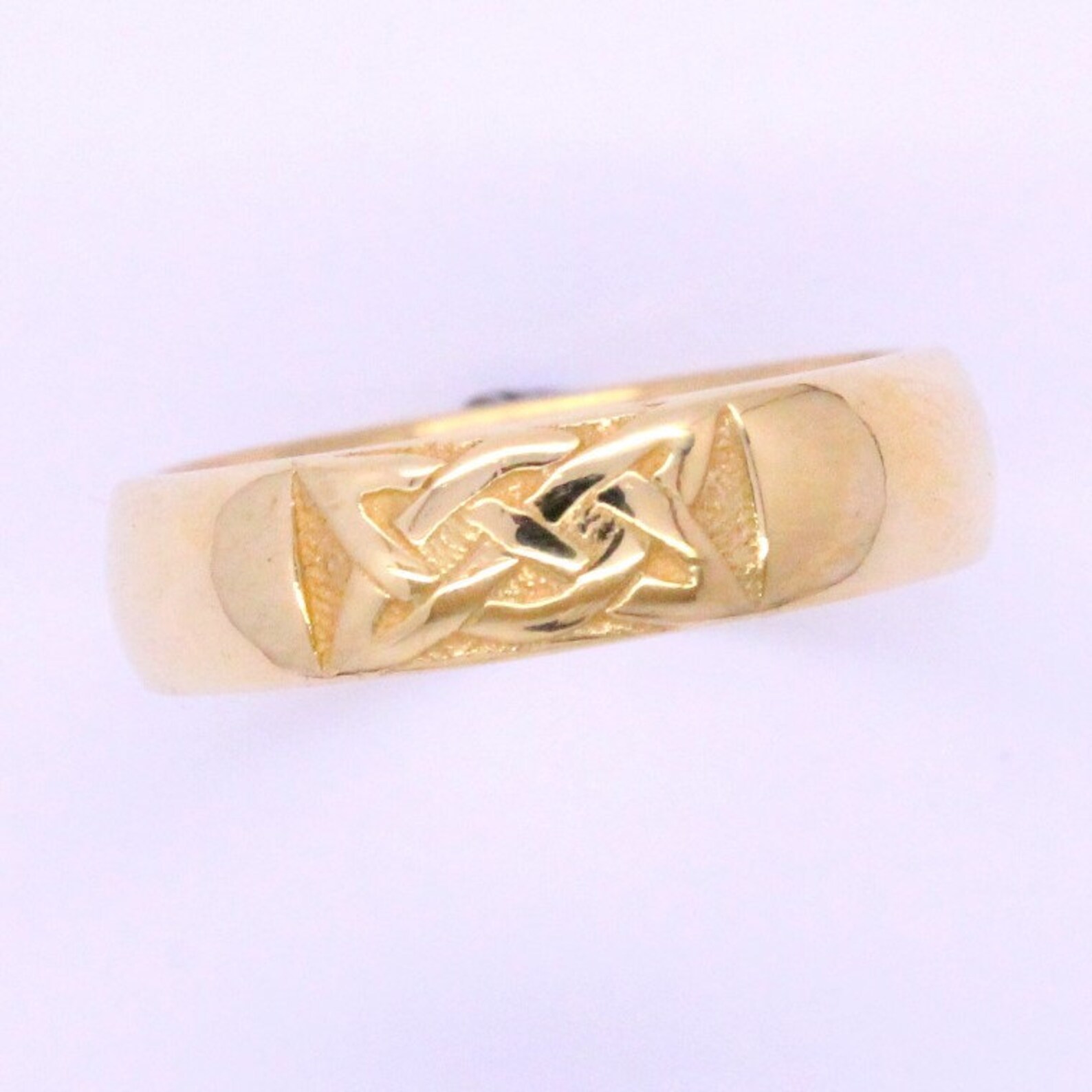 Irish Celtic Wedding Ring Available in Gold or Silver - Etsy