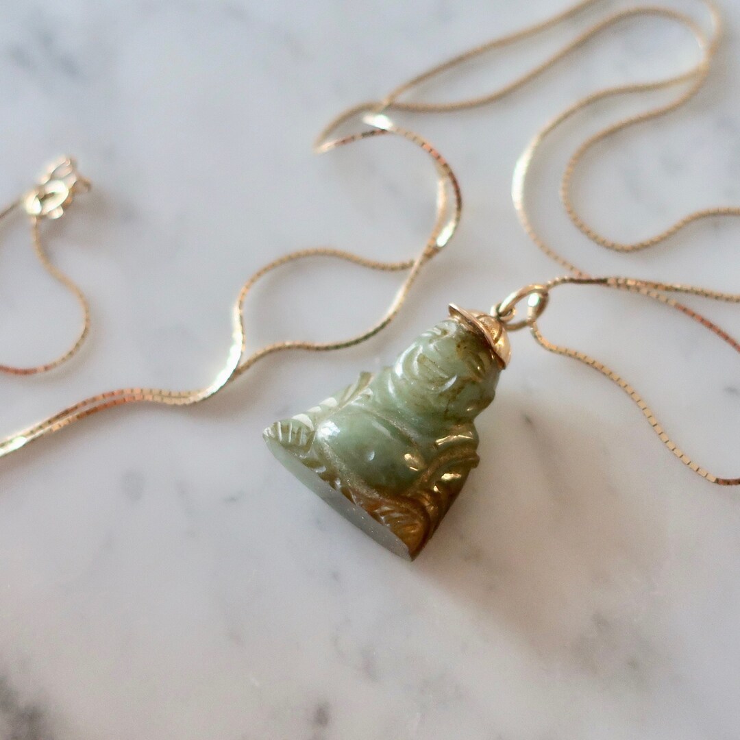 Vintage Jade Buddah Pendant and Gold Chain. Buddah With a Hat Pendant ...