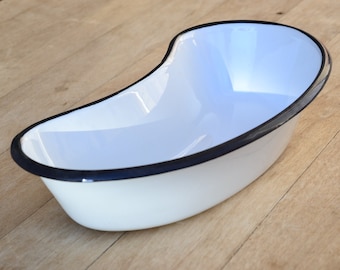 Vintage Collection of Enamel Medical Related Urinal Bedpan Kidney ...