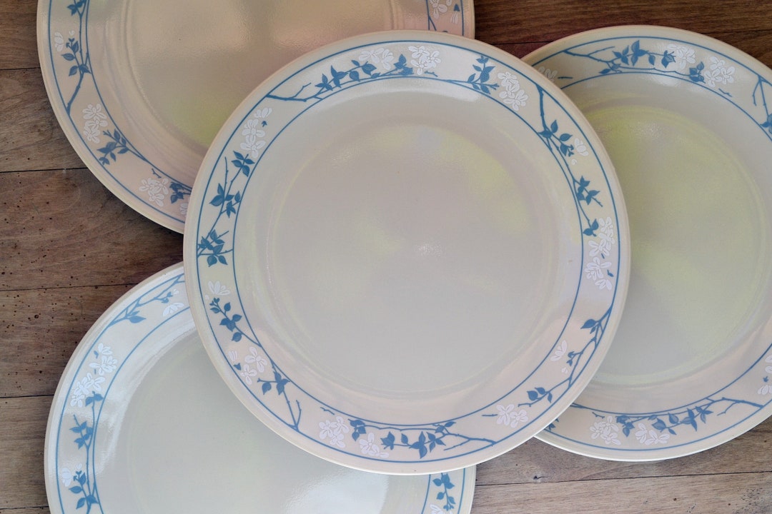 80s Set of 4 Dinner Plates Corelle First of Spring 10" White Flowers ...