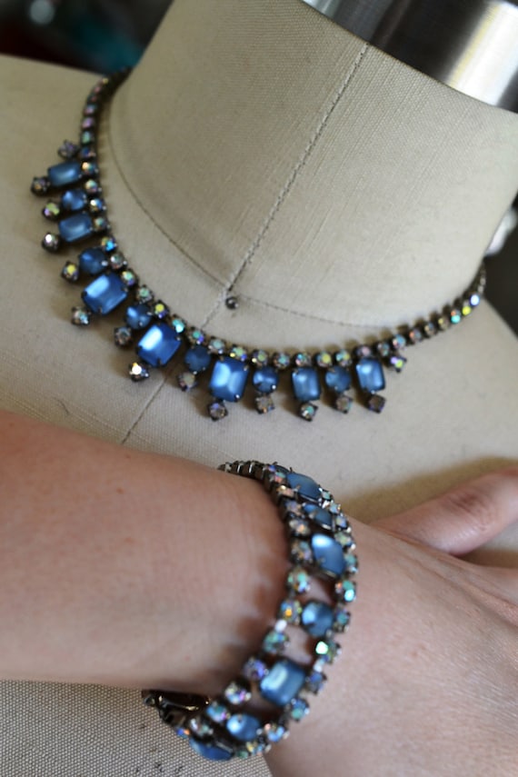 Grand Parure Lovely Jewels by Safari 1950s Necklace B… - Gem