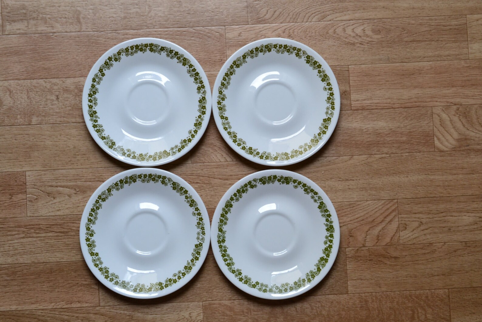 Set of 4 Corelle Spring Blossom Green Saucers Crazy Daisies - Etsy