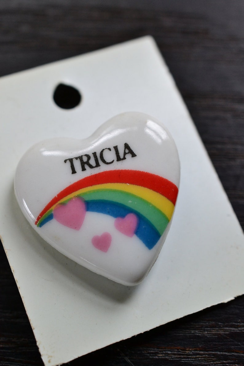 NOS TRICIA Pin 1980s Porcelain Name Pin Ceramic Brooch 80s Heart Name ...