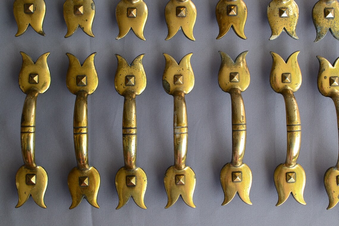 NOS 1 X Vtg Keeler Brass Tulip Drawer Pull 3" Centers Yellow Brass Gold ...