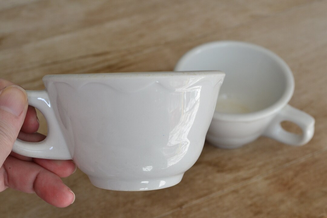 Vtg Farmhouse Cups Pair Diner Cups Shenango China Interpace White Flat ...