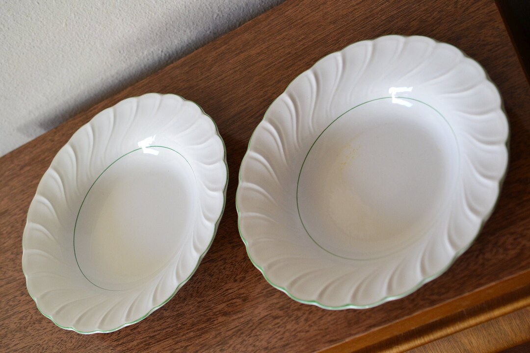 Vtg Farmhouse Bowls Set of 2 Rimmed Soup Nikko Crown Collection Shabby ...