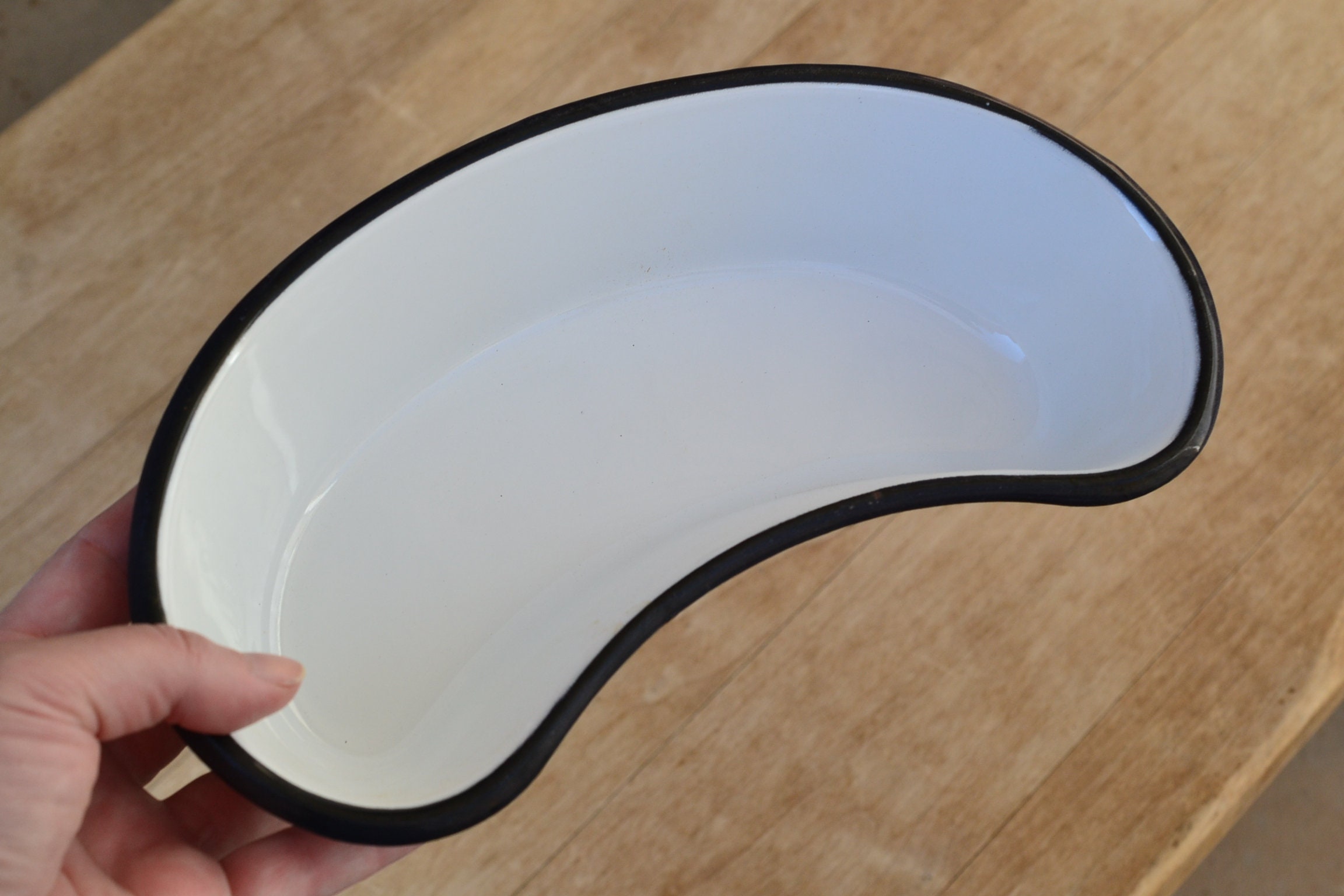 NOS Vtg Farmhouse Basin 50s Enamelware Vollrath 10" Emesis Tray Kidney ...