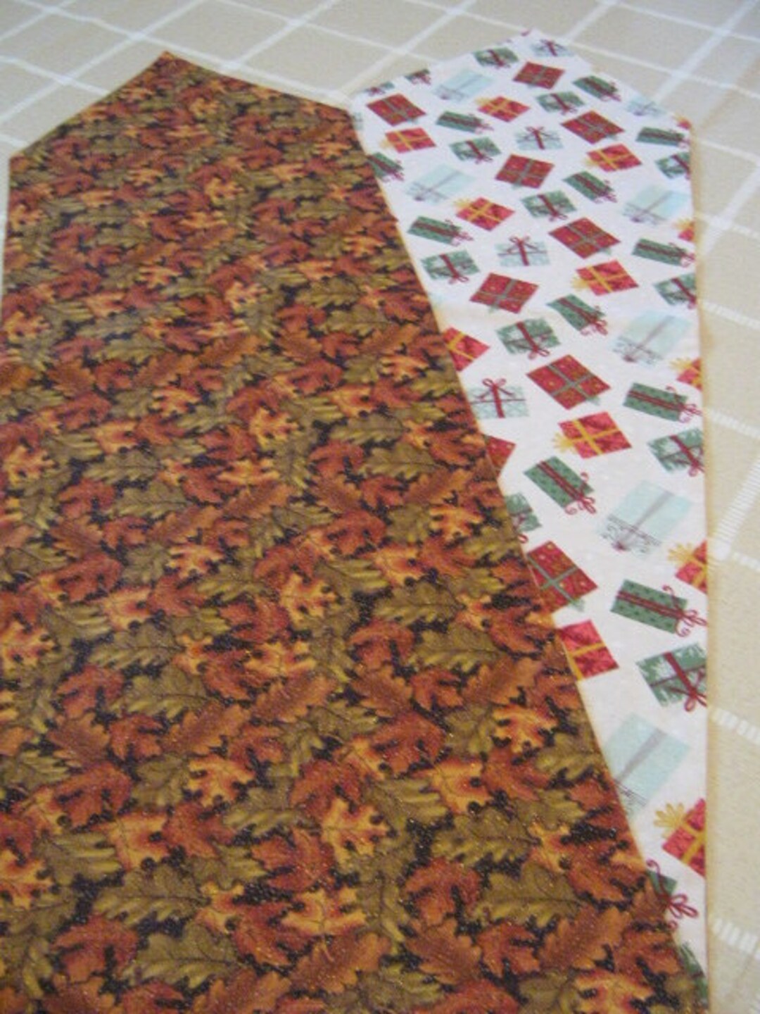Celebrate Fall. Thanksgiving, Christmas With This REVERSIBLE Table ...