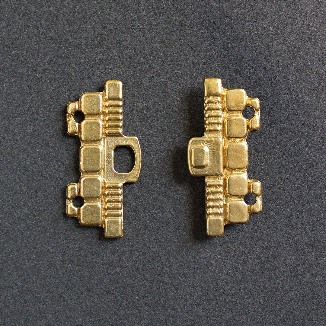 Anglo-saxon Wrist Clasps, Cuff Clasp, 5-6th Century Dress Accessory for ...